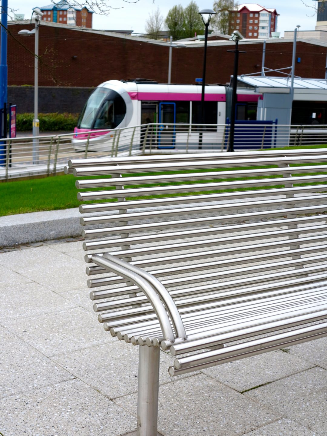 CL003 316 Stainless steel seat - Benchmark street furniture